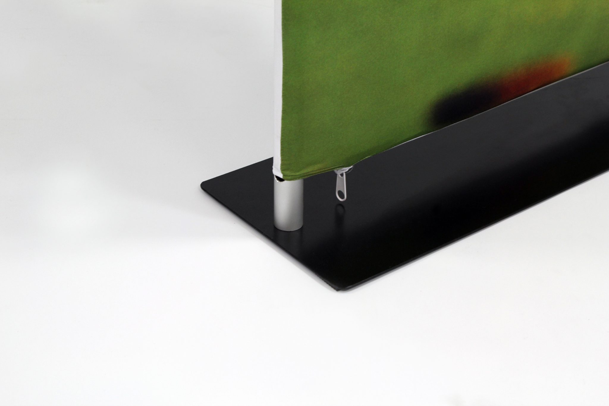 ONE CHOICE 2 x 7.5 Fabric Tube Frame - Indy Displays