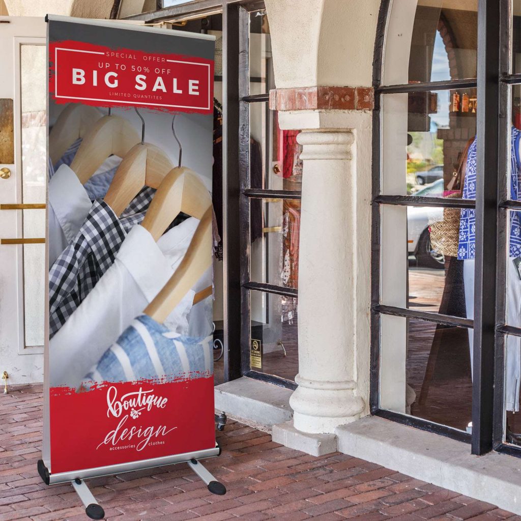 Outdoor Trek Lite Retractor Kit - Indy Displays